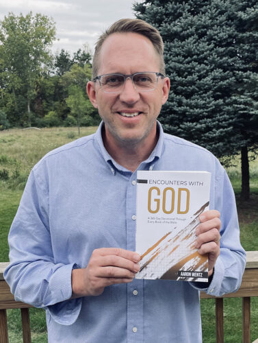 Author Aaron Wentz to sign books Saturday at Olivet | News, Sports ...